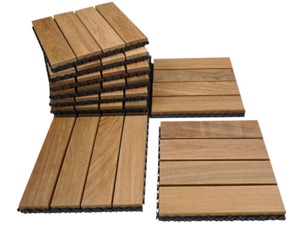 Deck Ripado Itaúba 2 cm x 10 cm x 2,10 metros - cx c/ 05 peças